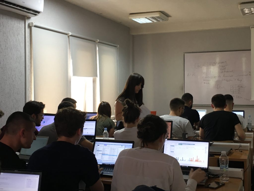 Në ANV-në e SHKI-së prezantohen projektet e pjesëmarrësve Në ANV-në e SHKI-së prezantohen projektet e pjesëmarrësve